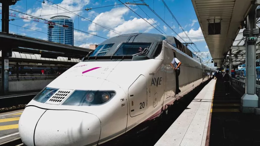 Más De 300 Trenes Cancelados Por Una Huelga En España Sentido Común