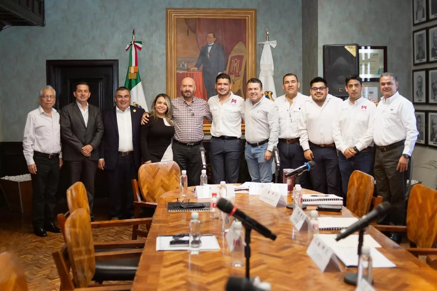 Preside Beto Granados reunión del Consejo de Administración de la Junta ...